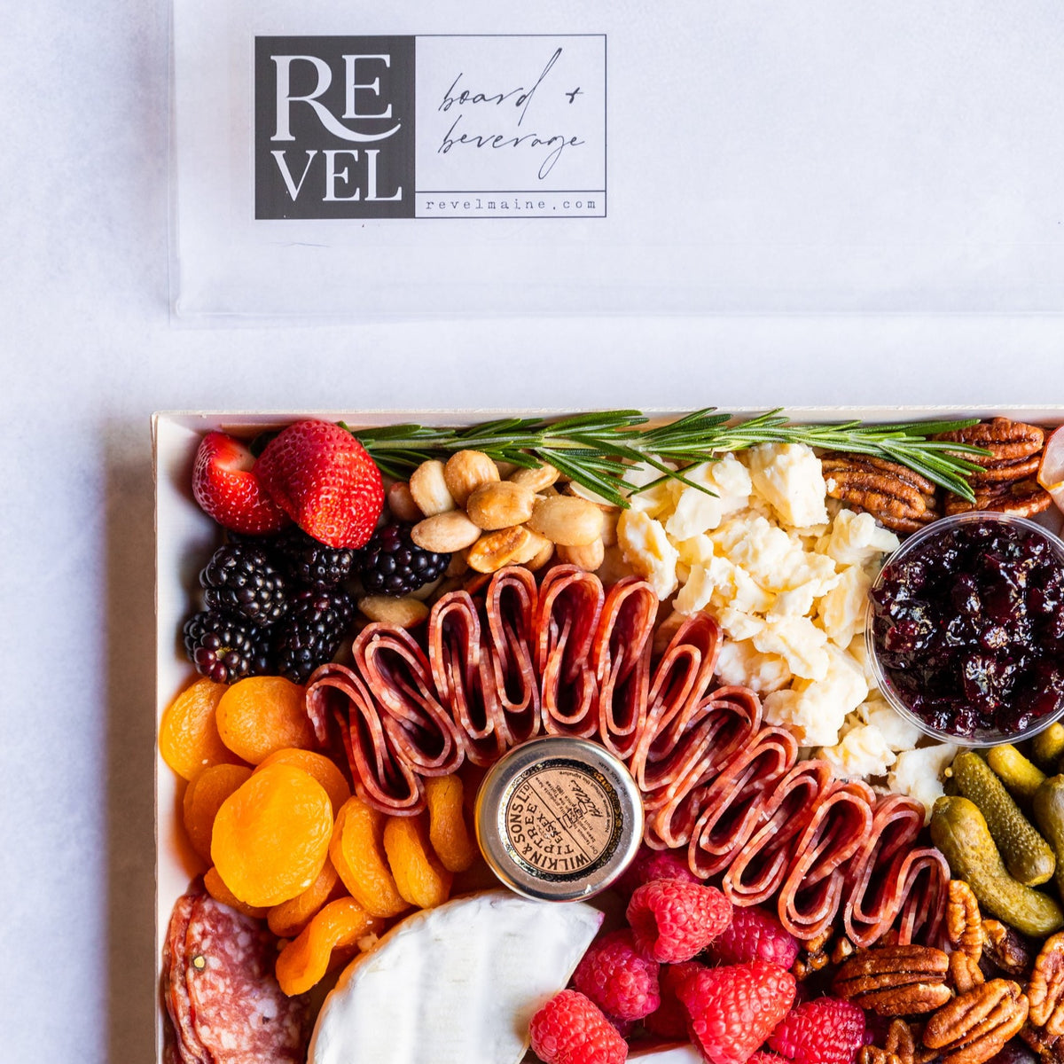 Revel Board + Beverage - Medium Board